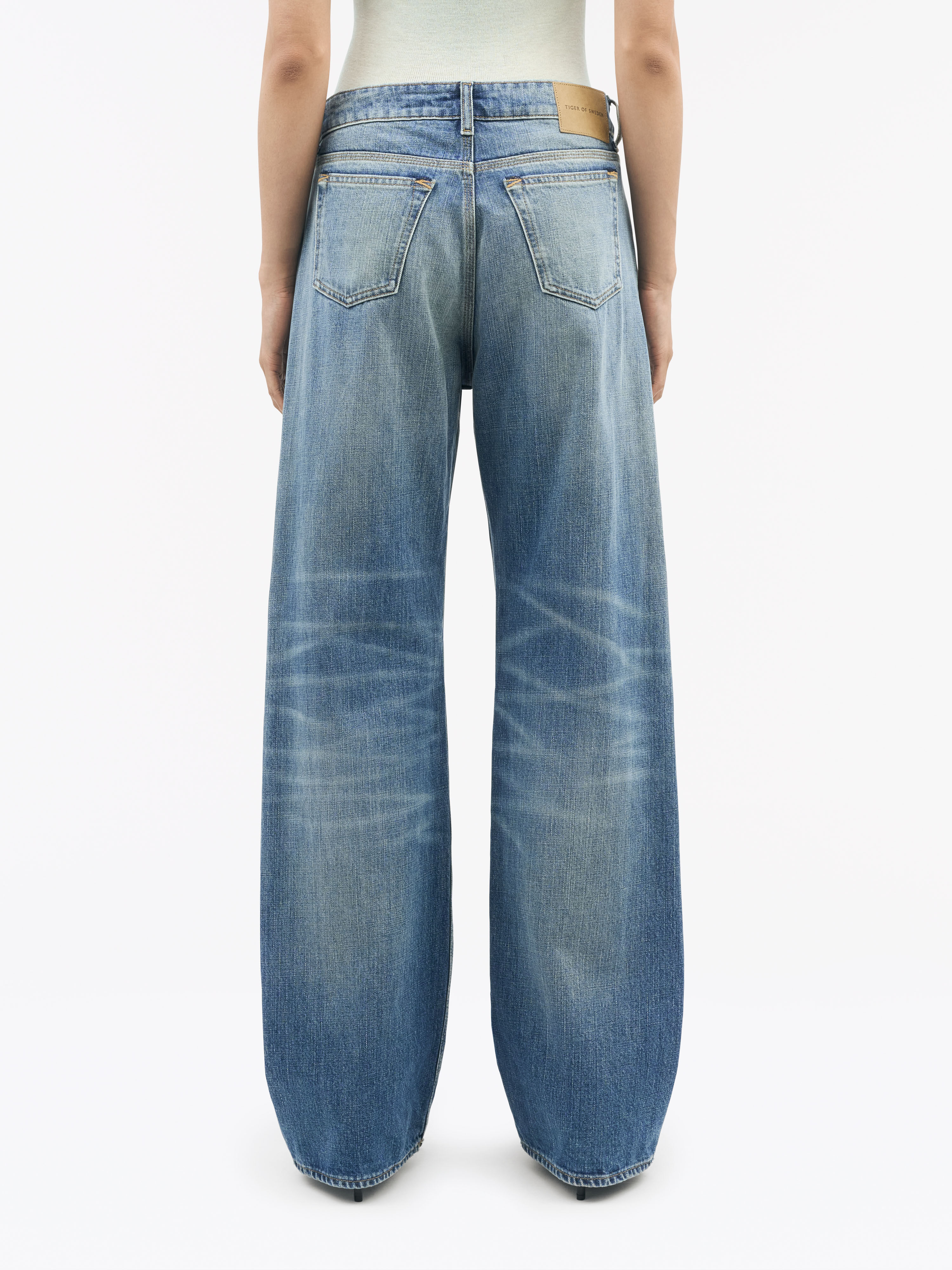 Letty Blue Boyfriend-style Rigid Cotton Jeans | Tiger Of Sweden